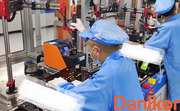 Screwdriving and screw feeding systems,Electric Torque Screwdrivers for ...